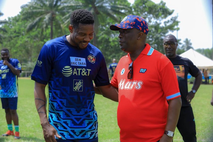 Cocody : Eric Taba communie avec les anciens footballeurs, ce qu’ils ...
