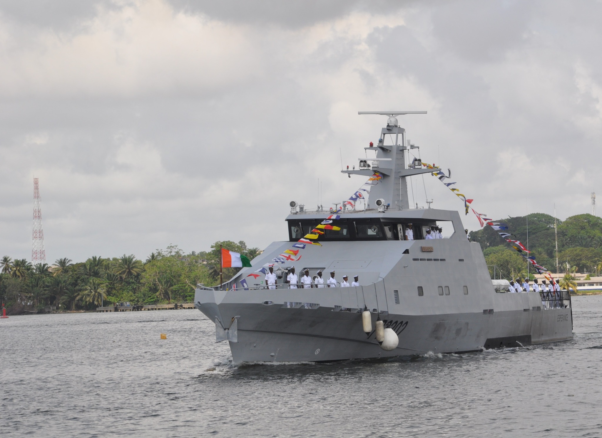 Sécurité maritime : la Côte d’Ivoire dote sa Force Navale d’un nouveau ...