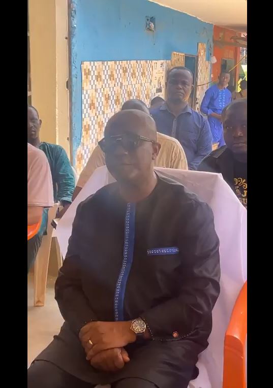 Côte d’Ivoire - Eric Taba réhabilite une mosquée à Cocody. - Chantiers ...