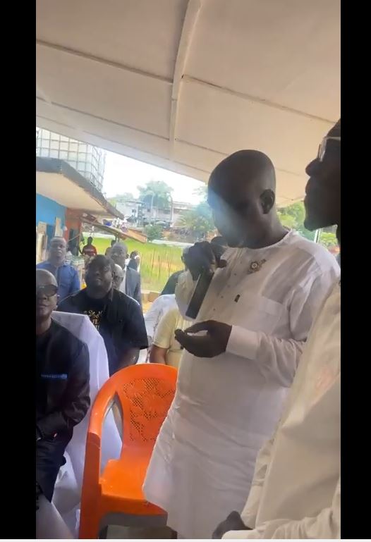 Côte d’Ivoire - Eric Taba réhabilite une mosquée à Cocody. - Chantiers ...