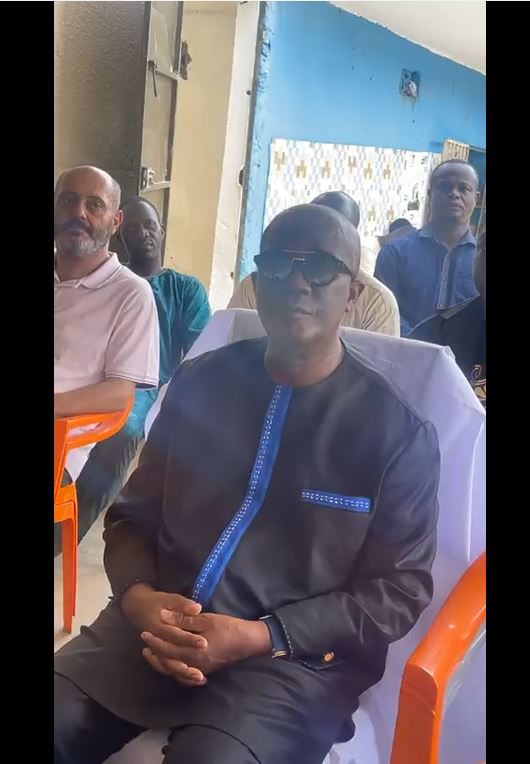 Côte d’Ivoire - Eric Taba réhabilite une mosquée à Cocody. - Chantiers ...