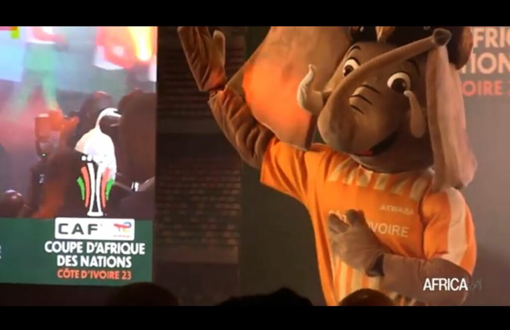 Football : "AKWABA", la nouvelle mascotte de la CAN 2023 en Côte d ...