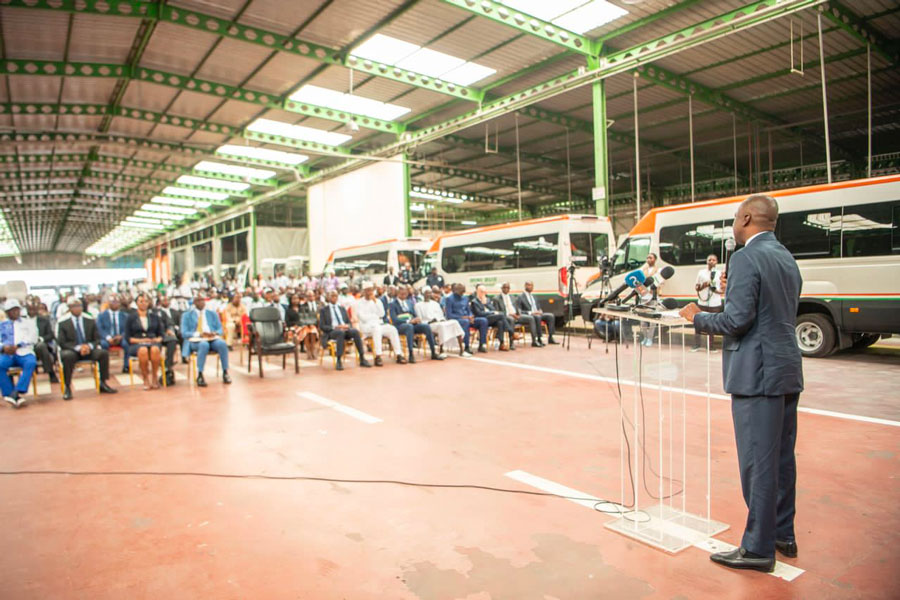Côte d'Ivoire / Renouvellement du parc automobile : 15 minibus neufs “l ...